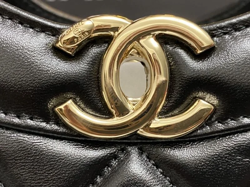 Bargain Chanel Top Handle Bags