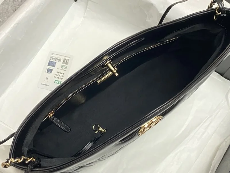 Bargain Chanel Top Handle Bags