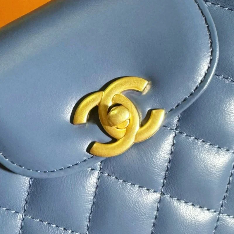 Top mirror Chanel Top Handle Bags