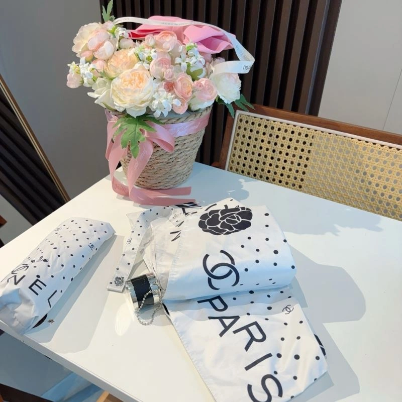 Top mirror Chanel Umbrella