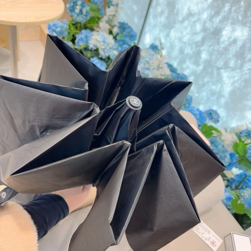 Accurate model Chanel Umbrella