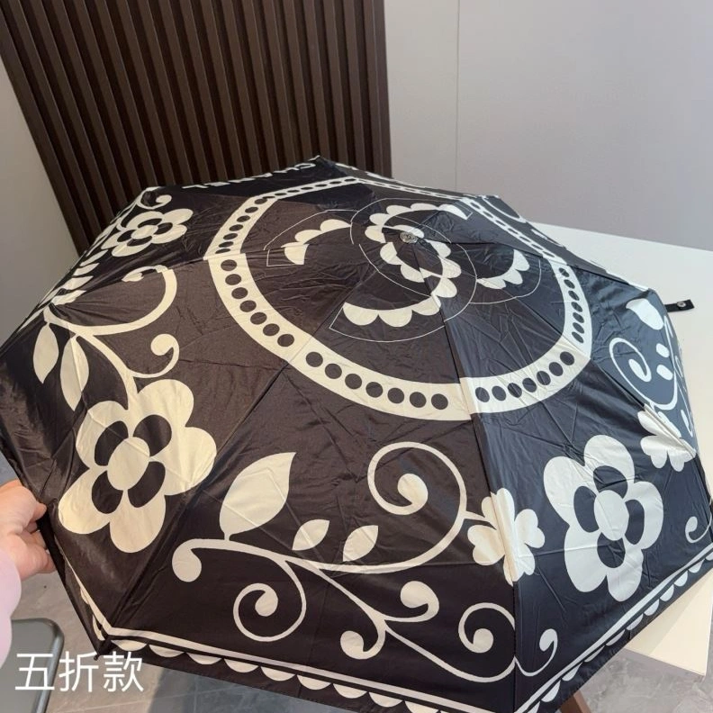 Top match Chanel Umbrella