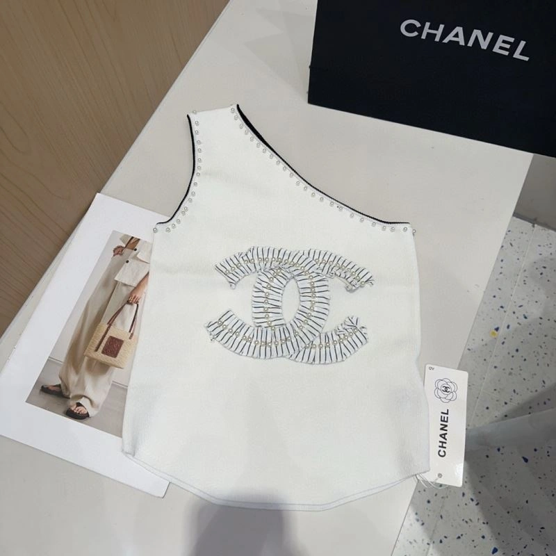 Accurate model Chanel Vest