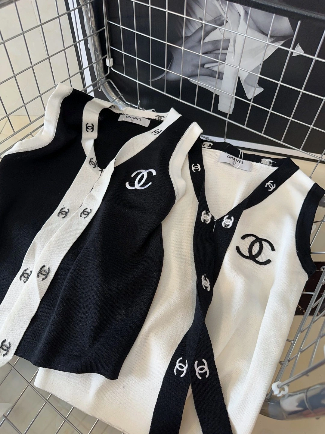 High fidelity Chanel Vest