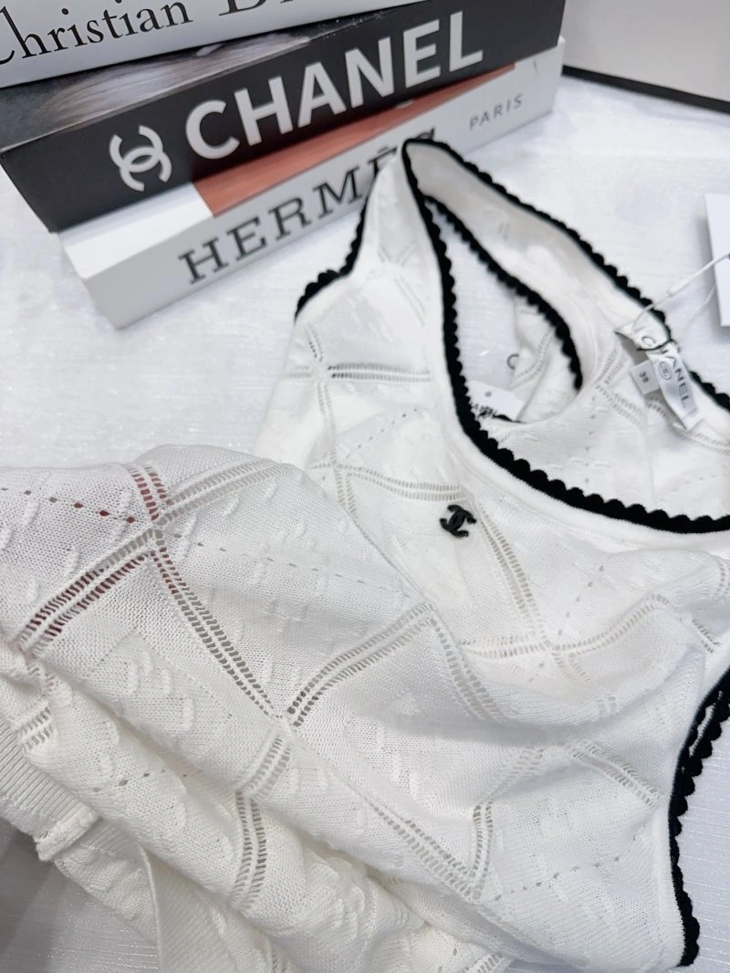 Value-priced Chanel Vest
