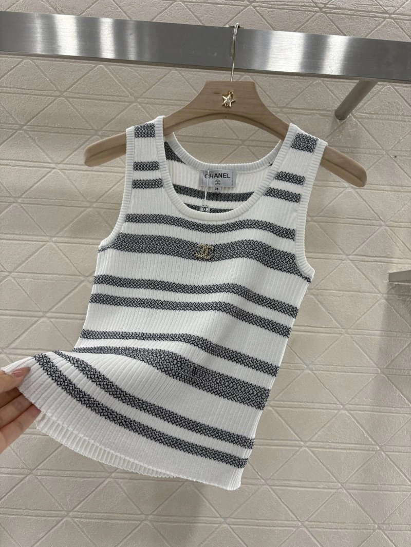 Legit Chanel Vest
