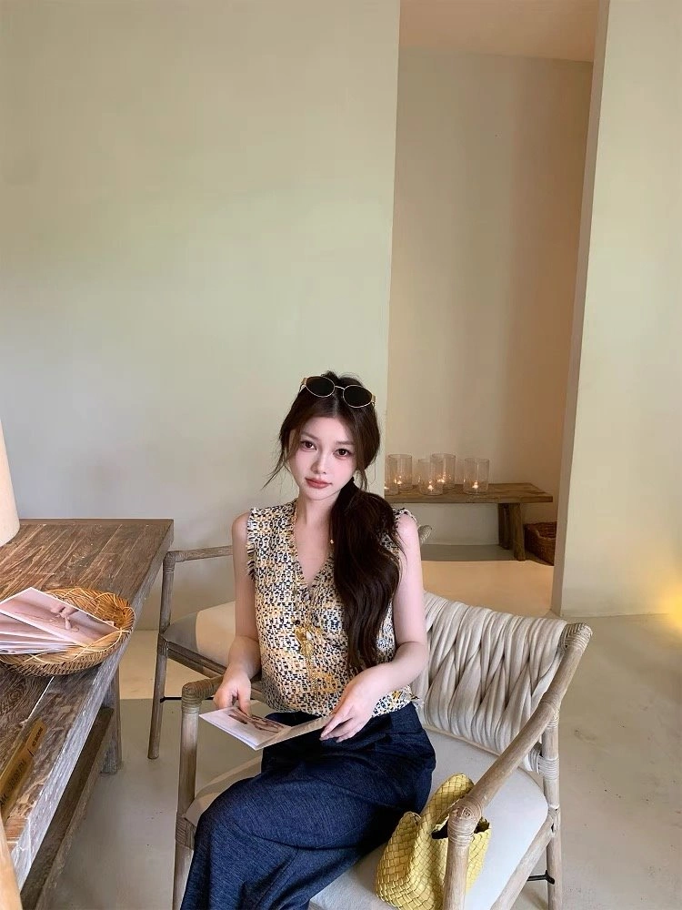 Reasonably priced Chanel Vest