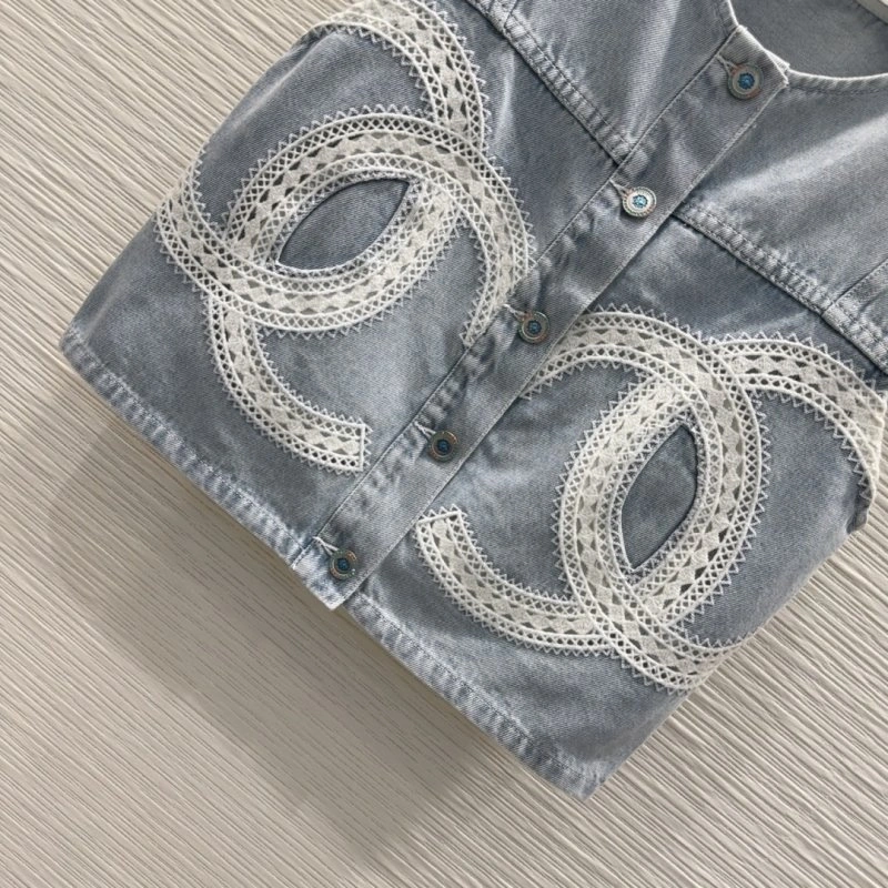 Factory-made Chanel Vest