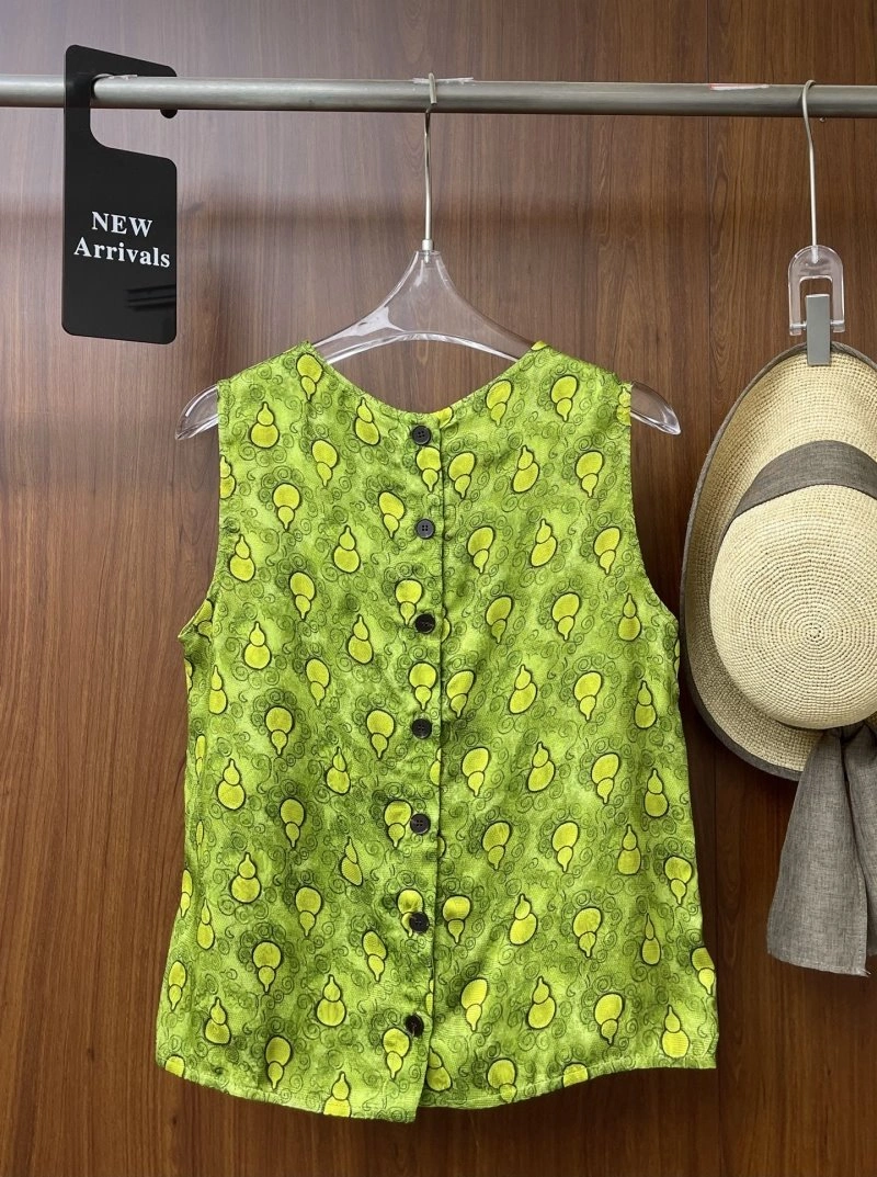 High fidelity Chanel Vest