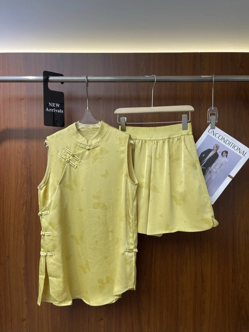 Brand-authenticated Chanel Vest