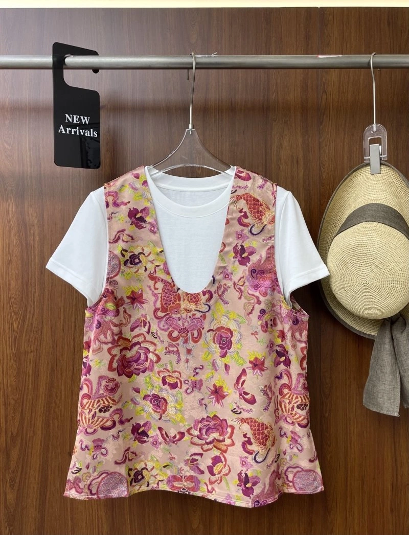 Legit Chanel Vest