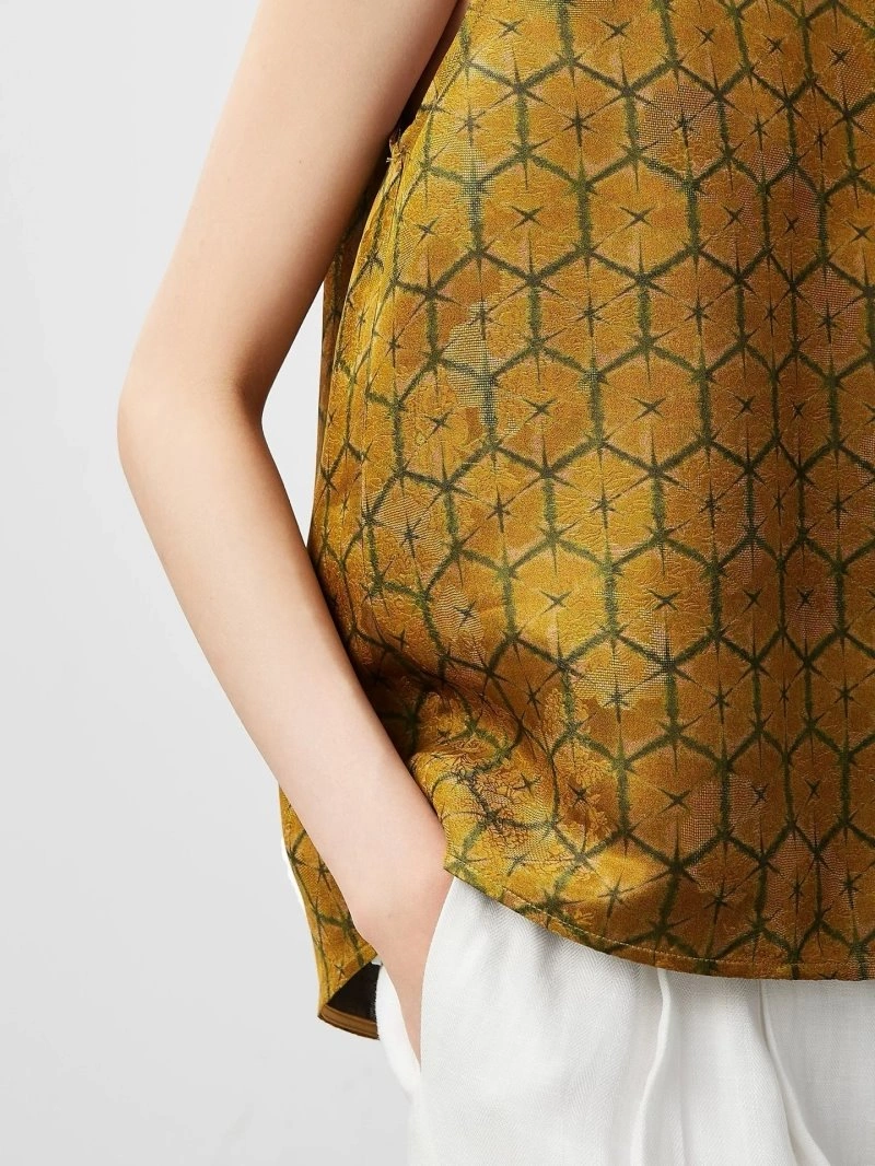 Precise copy Chanel Vest