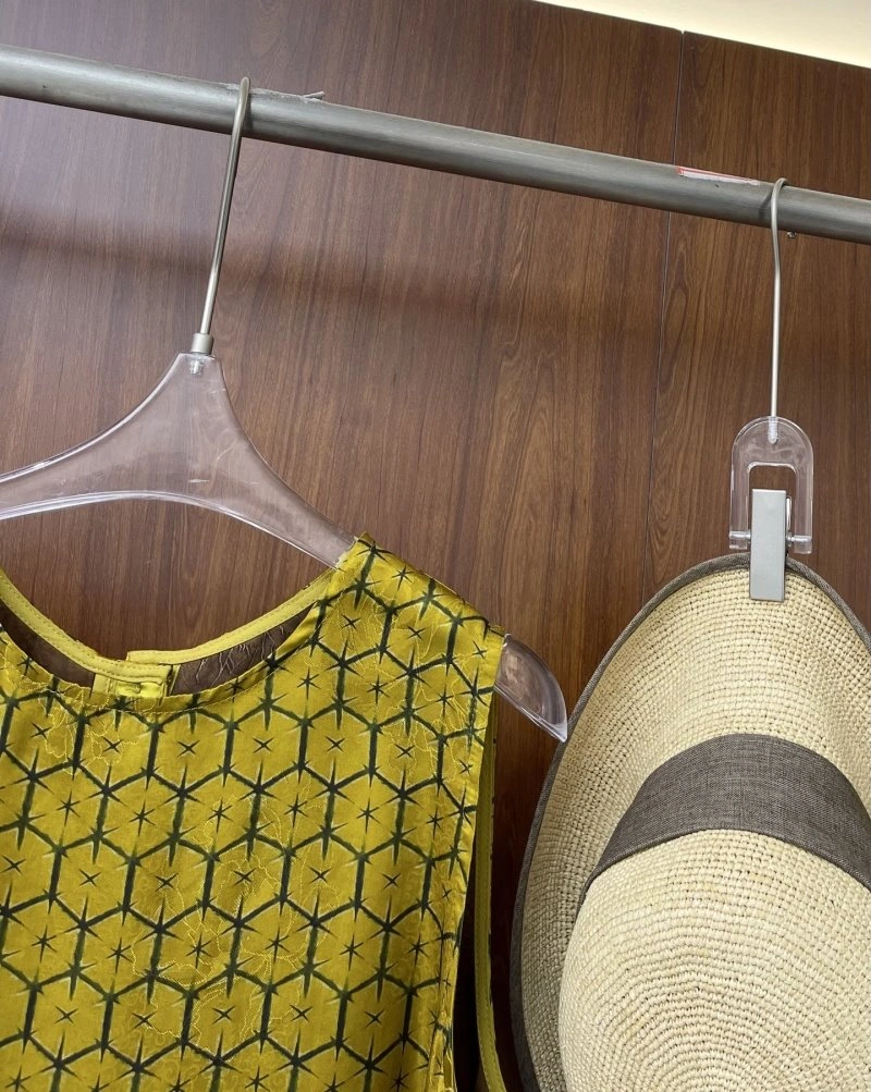 Precise copy Chanel Vest