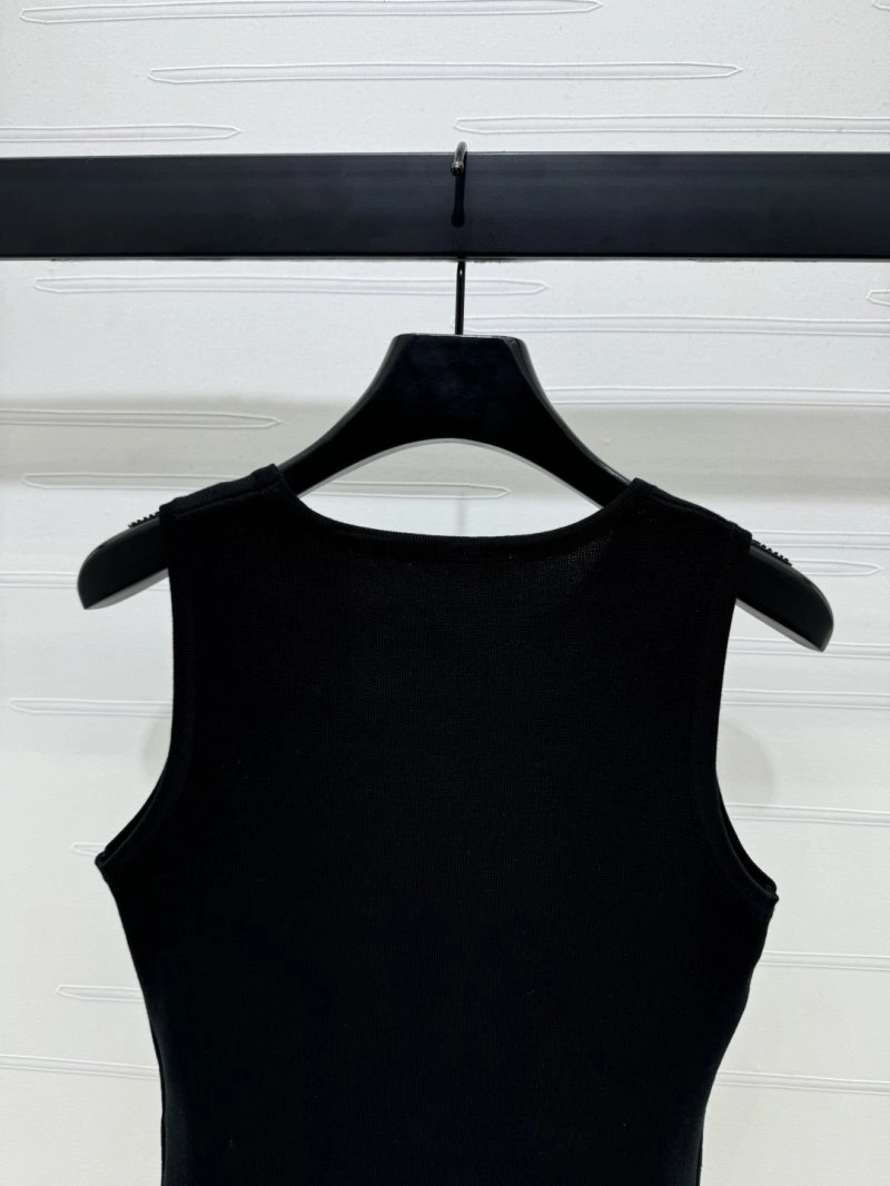 Precise copy Chanel Vest