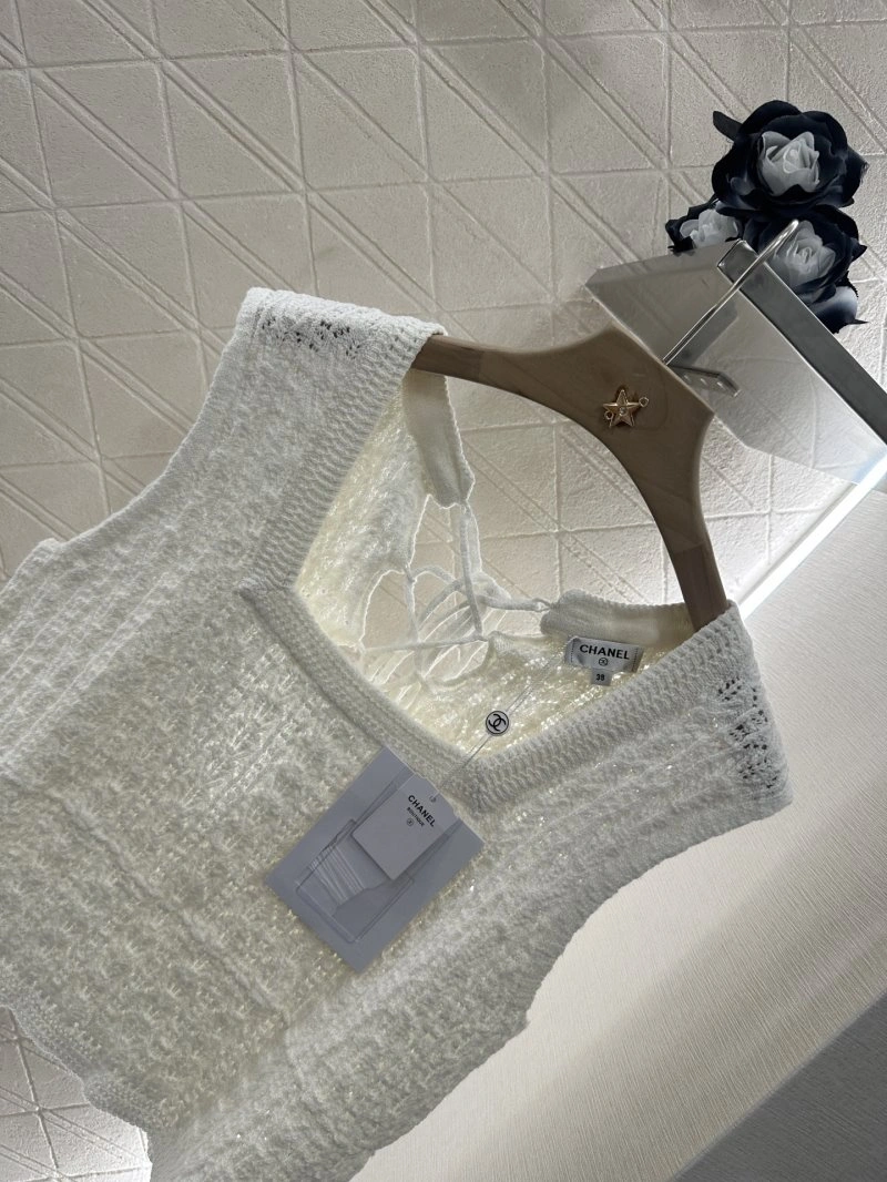 Bargain Chanel Vest