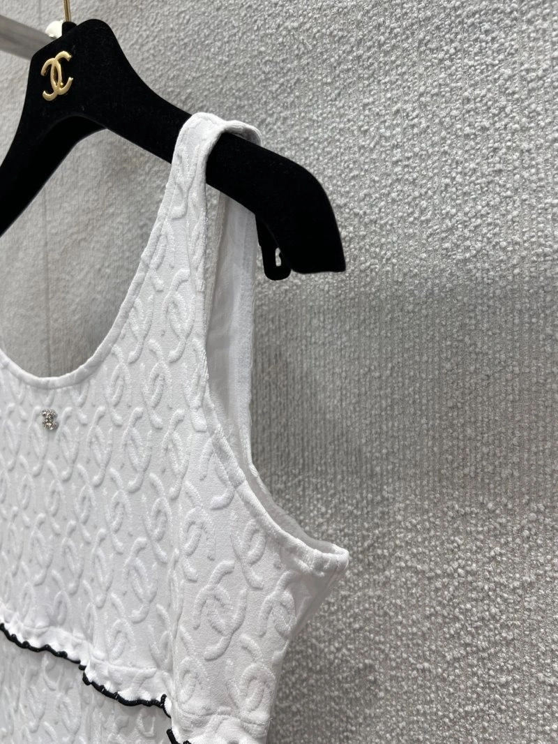 Exact replica Chanel Vest