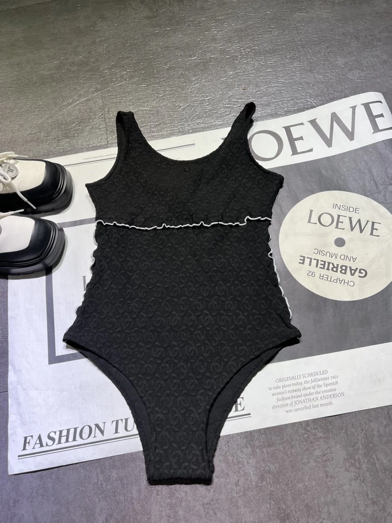 Cut-rate Chanel Vest
