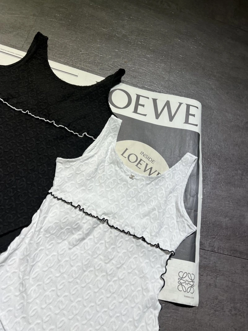 Cut-rate Chanel Vest