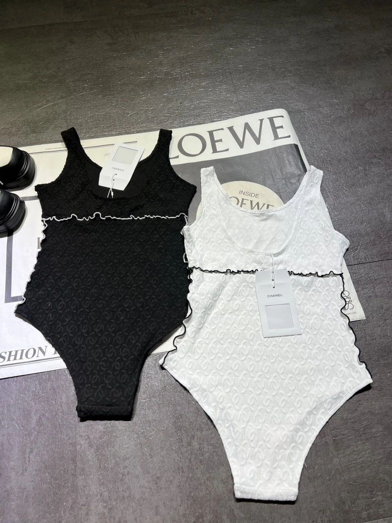Cut-rate Chanel Vest