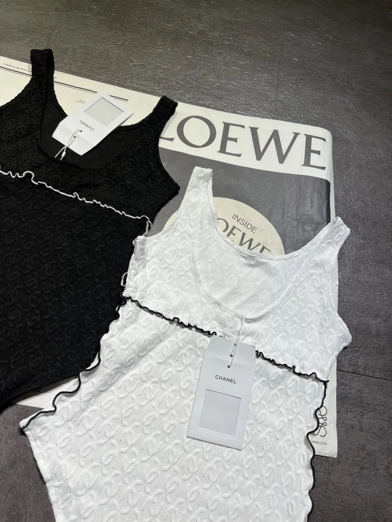 Cut-rate Chanel Vest