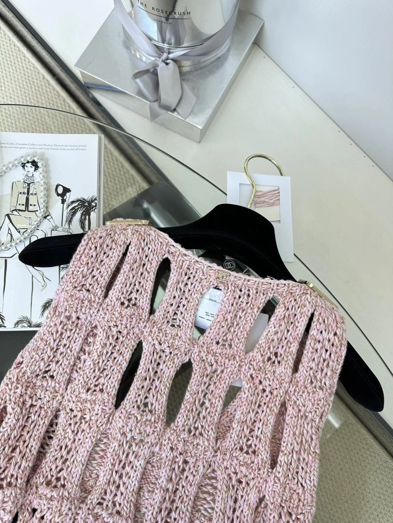 Precise copy Chanel Vest