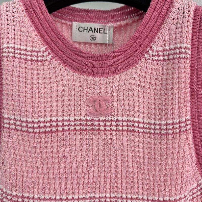 Exact replica Chanel Vest