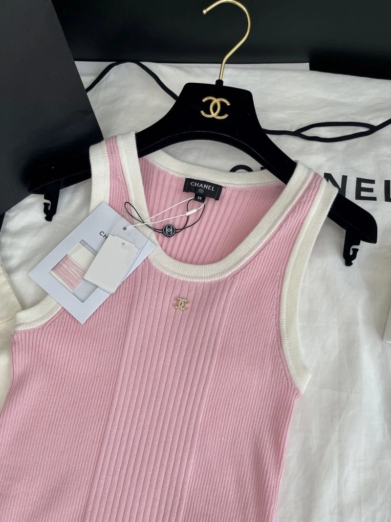 Legit Chanel Vest