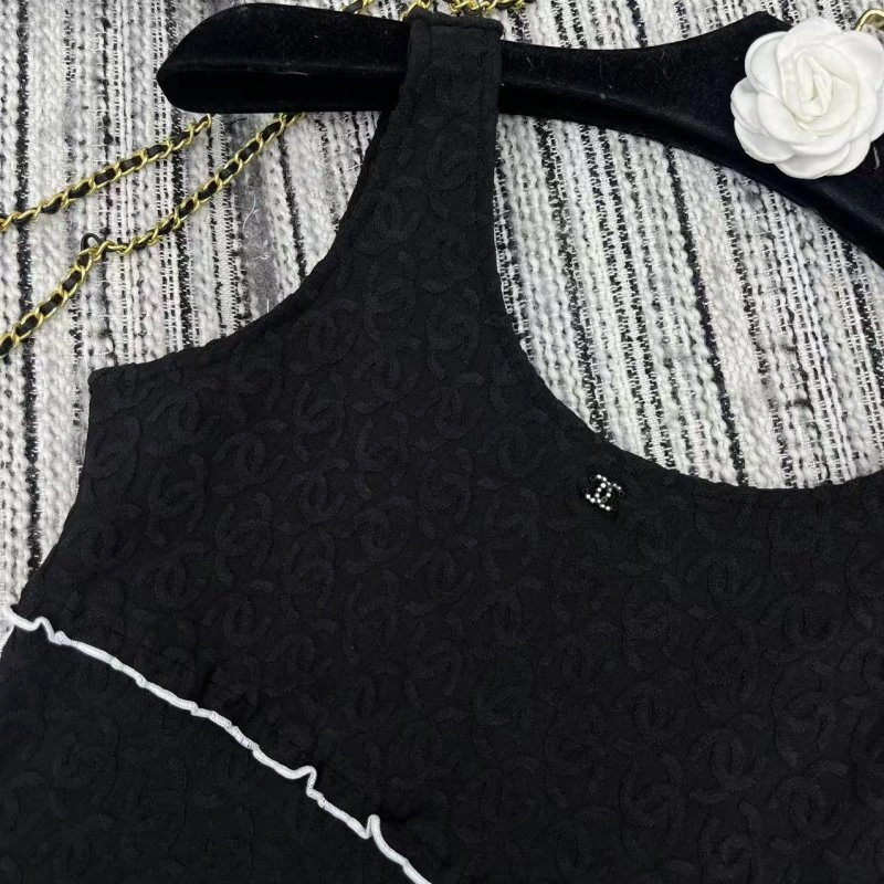 Precise copy Chanel Vest