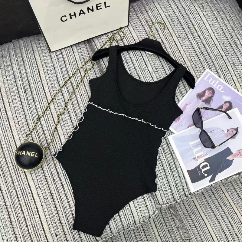 Precise copy Chanel Vest