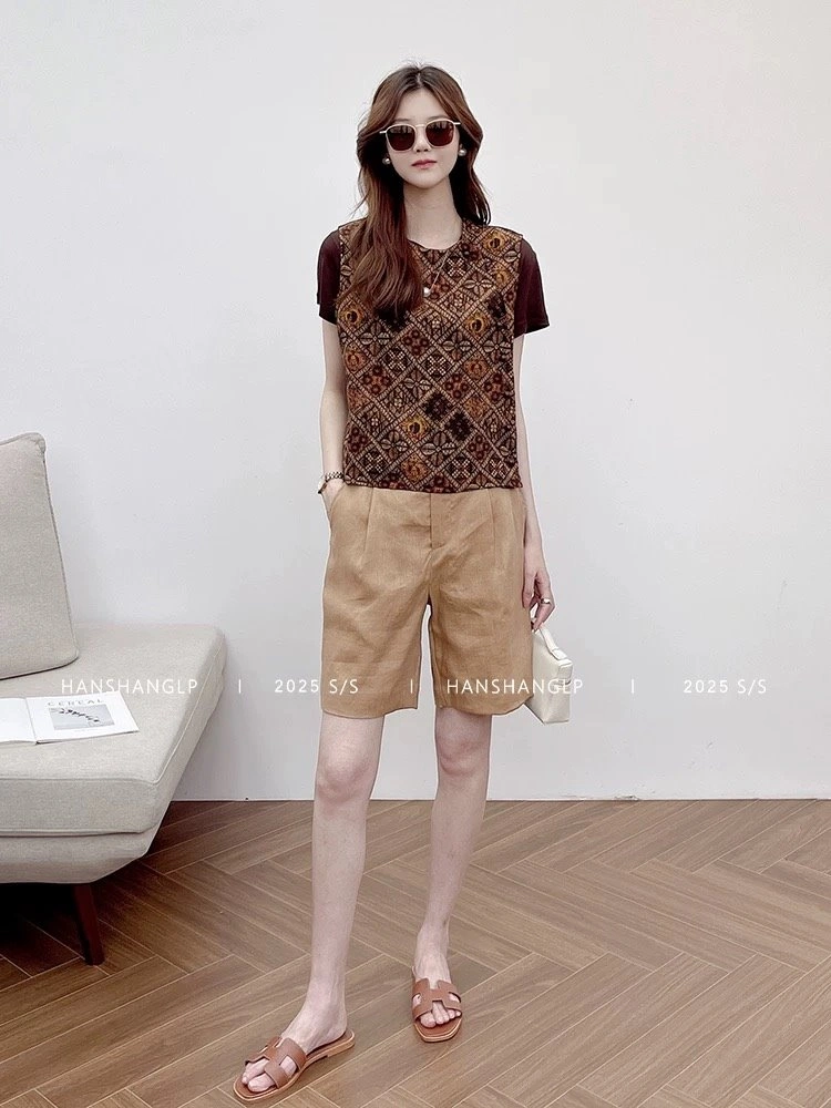 Cut-rate Chanel Vest