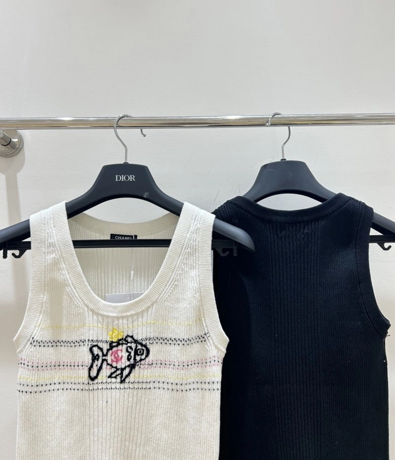 Discounted Chanel Vest