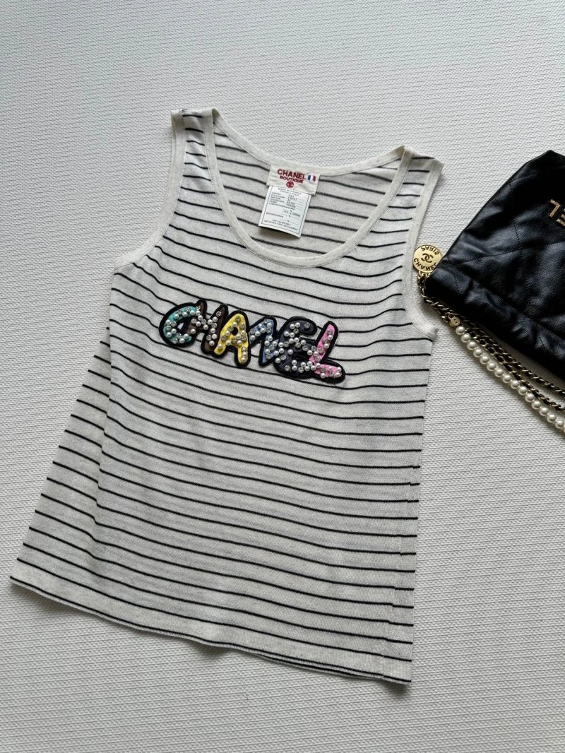 Cut-rate Chanel Vest
