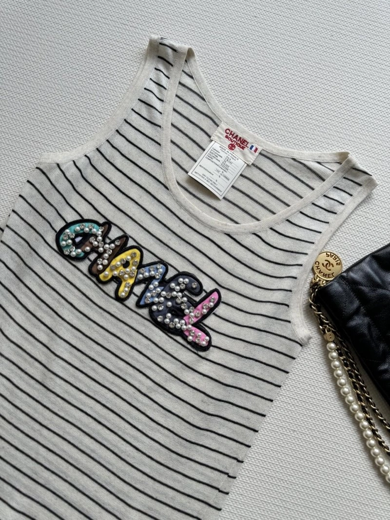 Cut-rate Chanel Vest