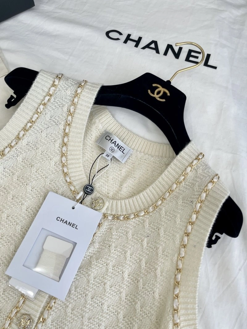 Inexpensive Chanel Vest