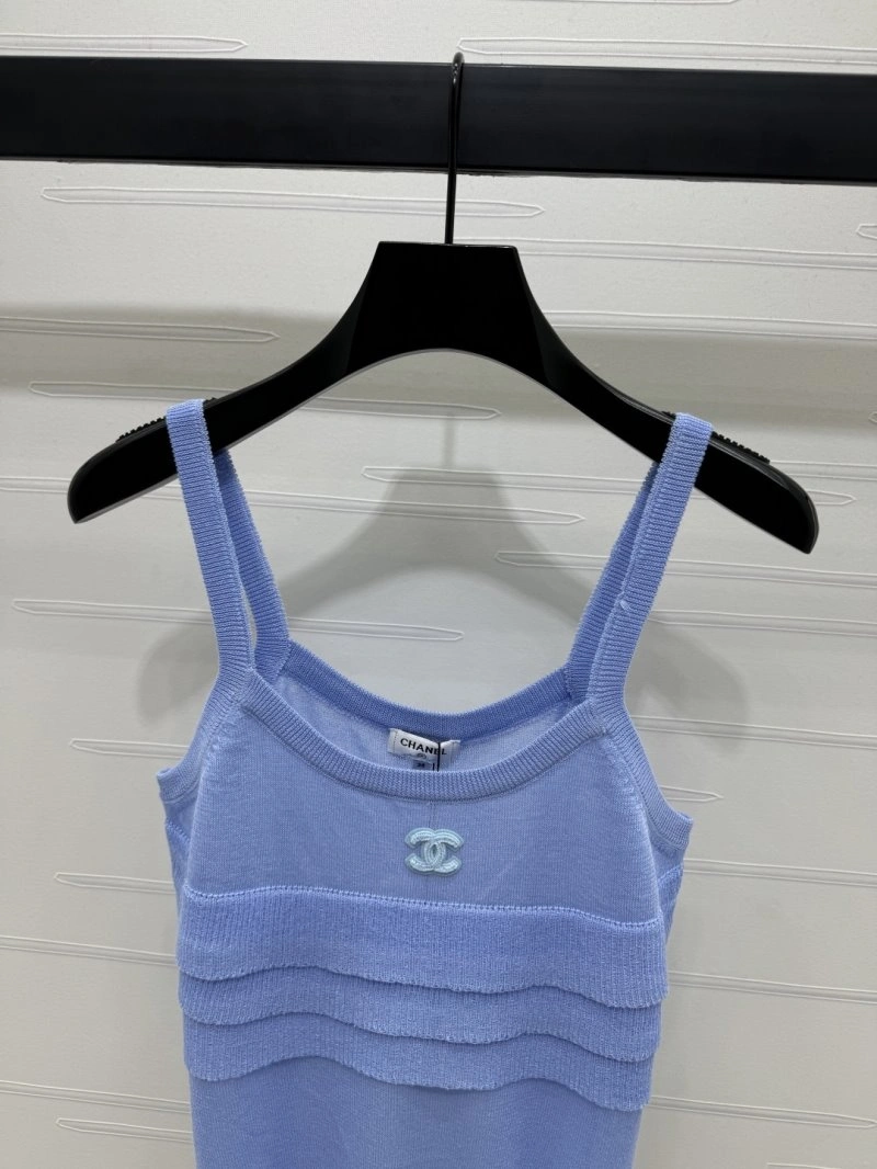 Top match Chanel Vest