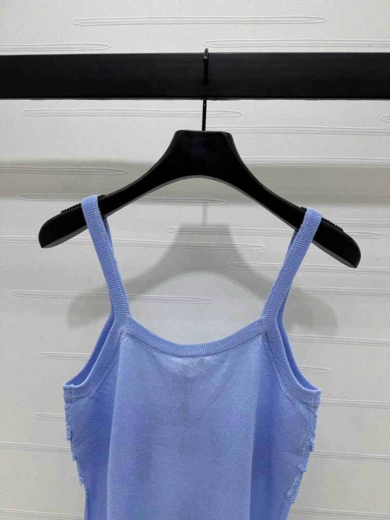 Top match Chanel Vest