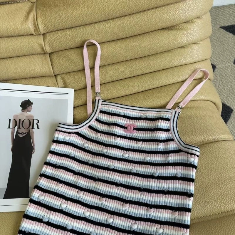 Exact replica Chanel Vest