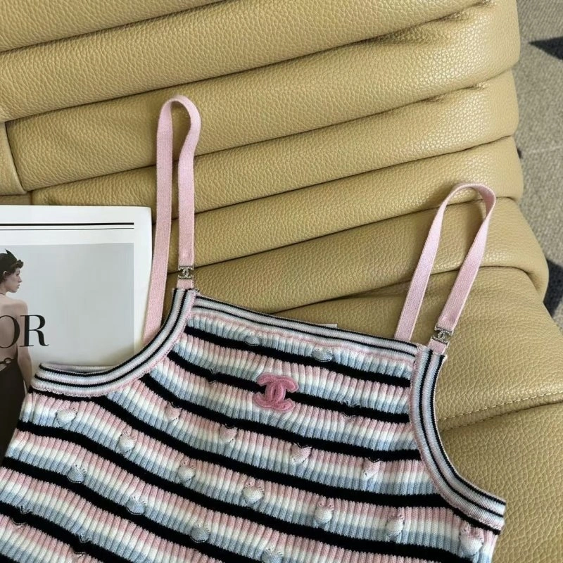 Exact replica Chanel Vest