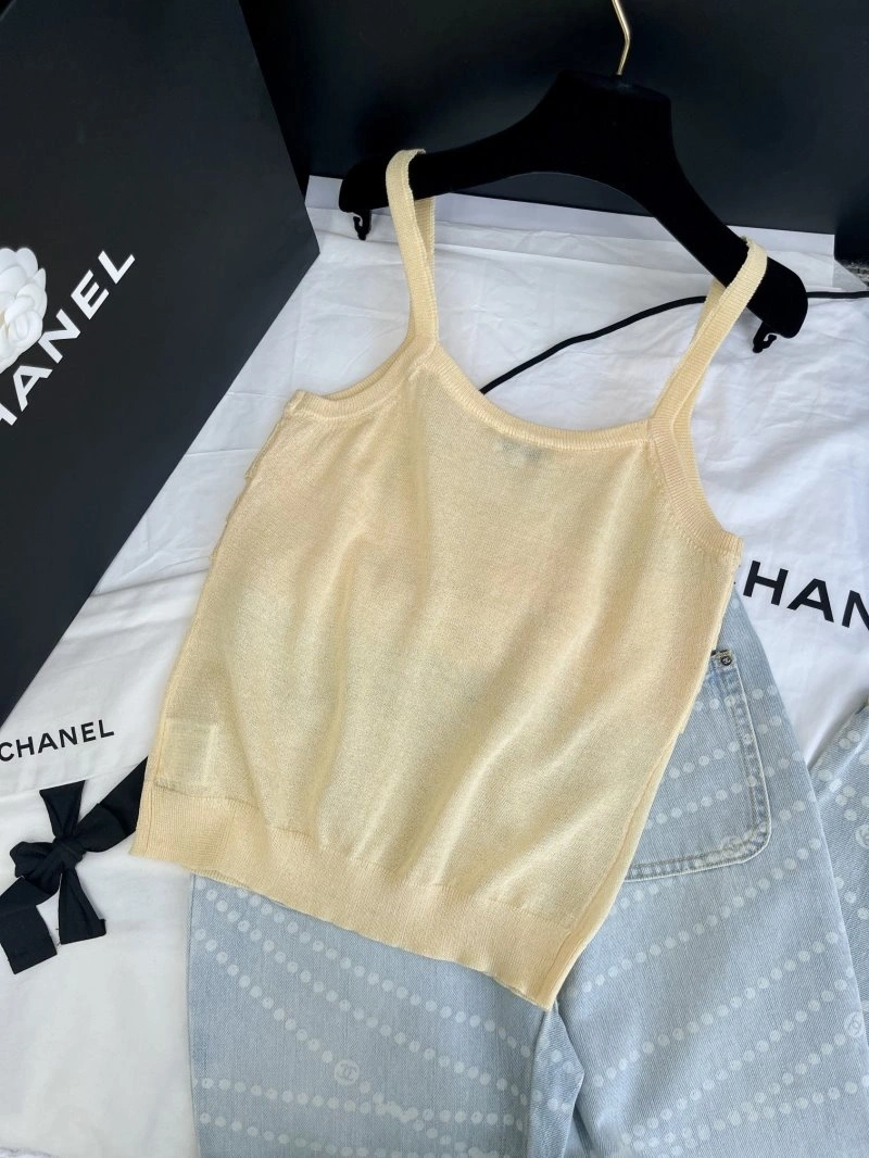 Top match Chanel Vest