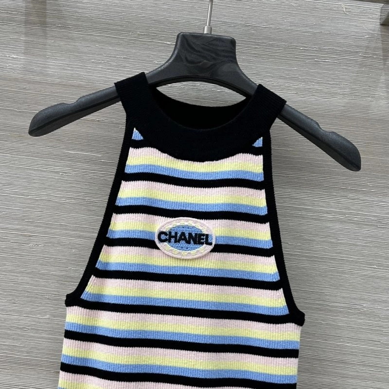 Cut-rate Chanel Vest