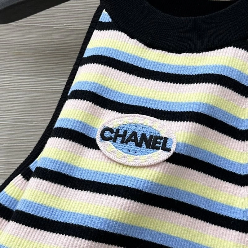 Cut-rate Chanel Vest