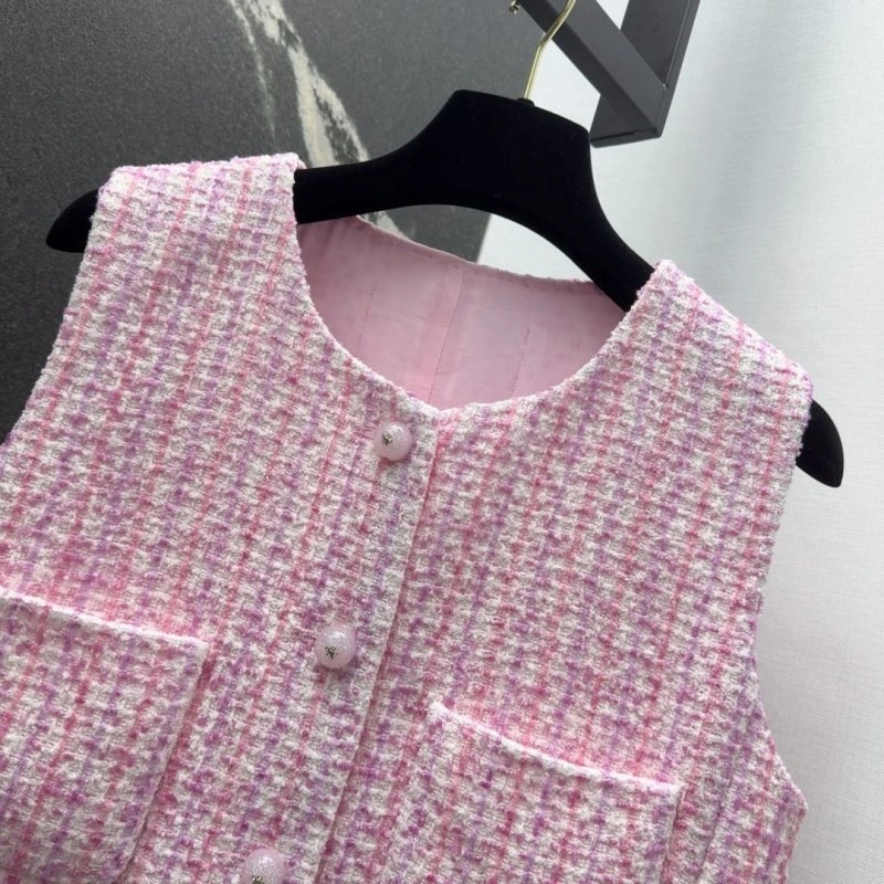 Legit Chanel Vest