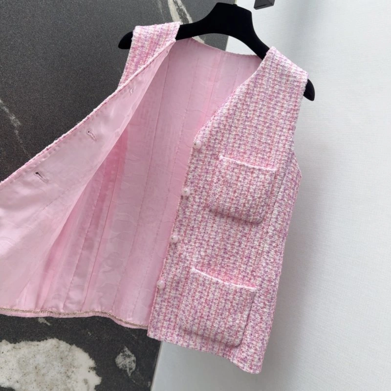 Legit Chanel Vest