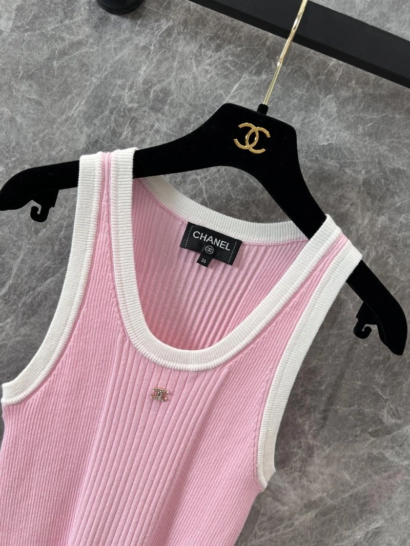 Precise copy Chanel Vest