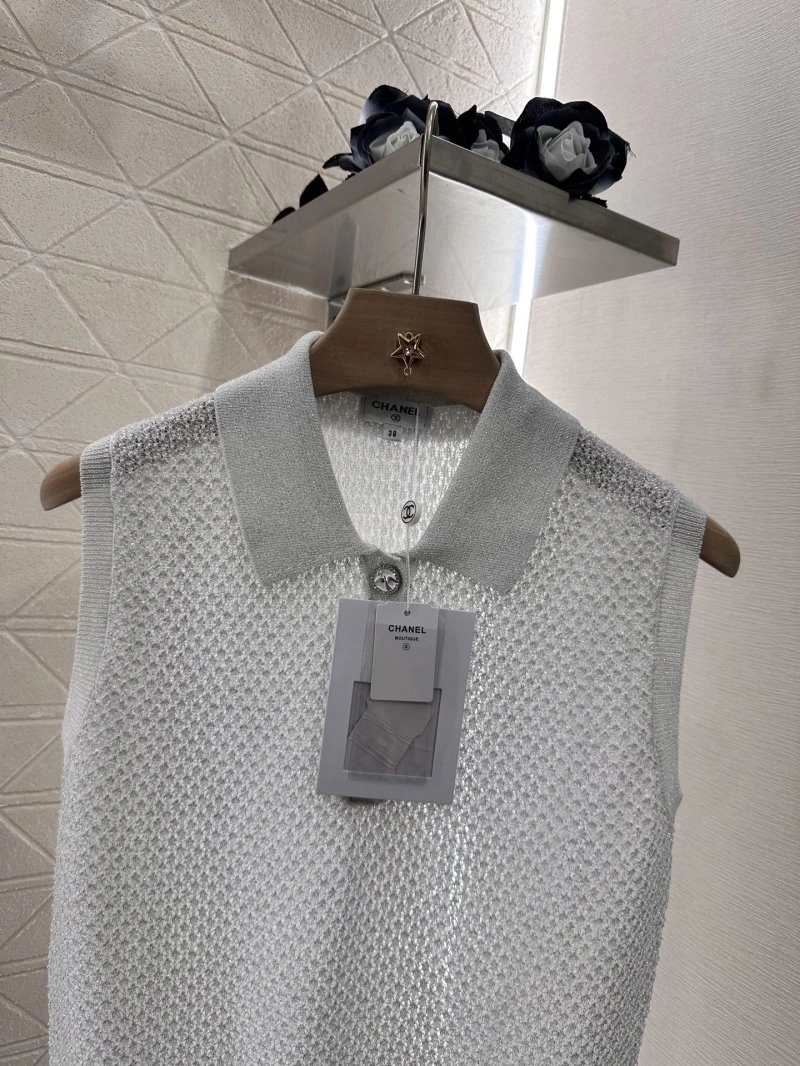 Discounted Chanel Vest