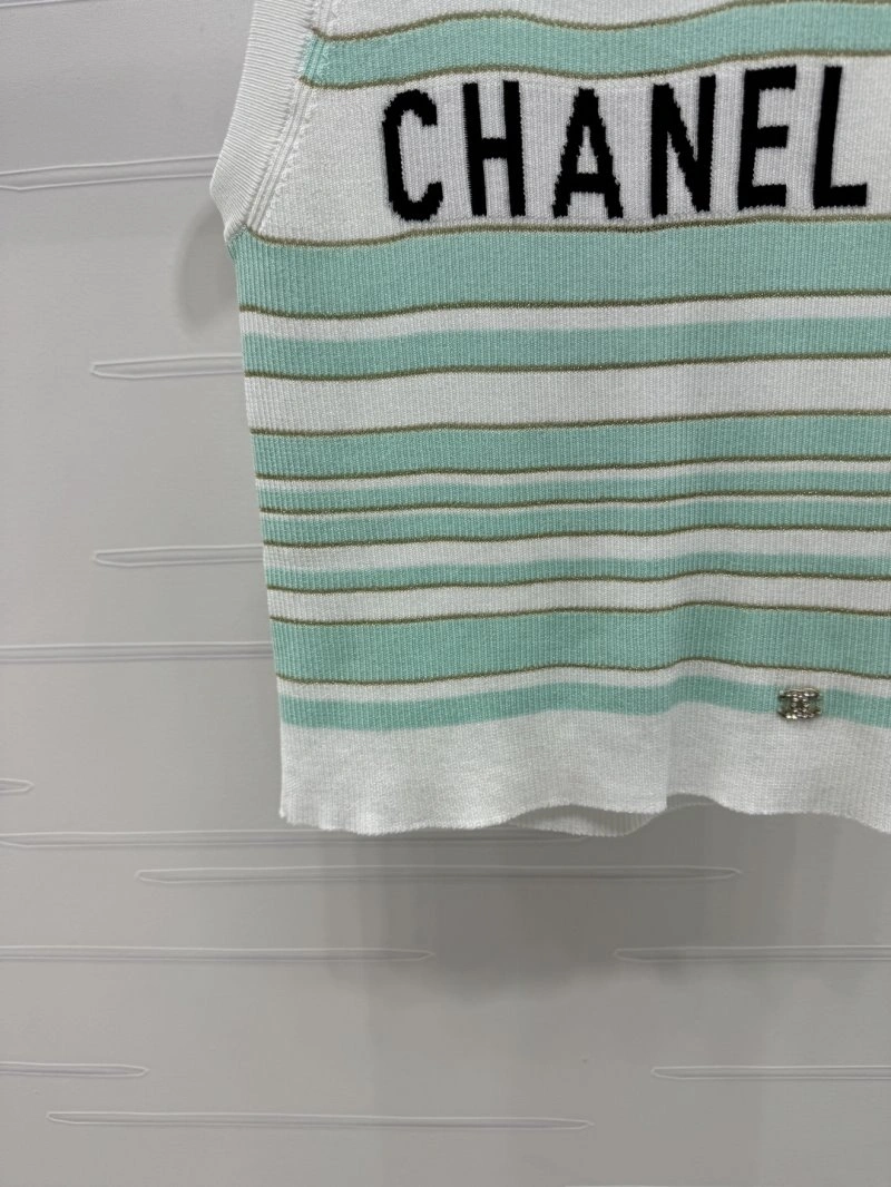 Brand-original Chanel Vest