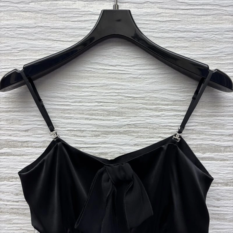 Legit Chanel Vest