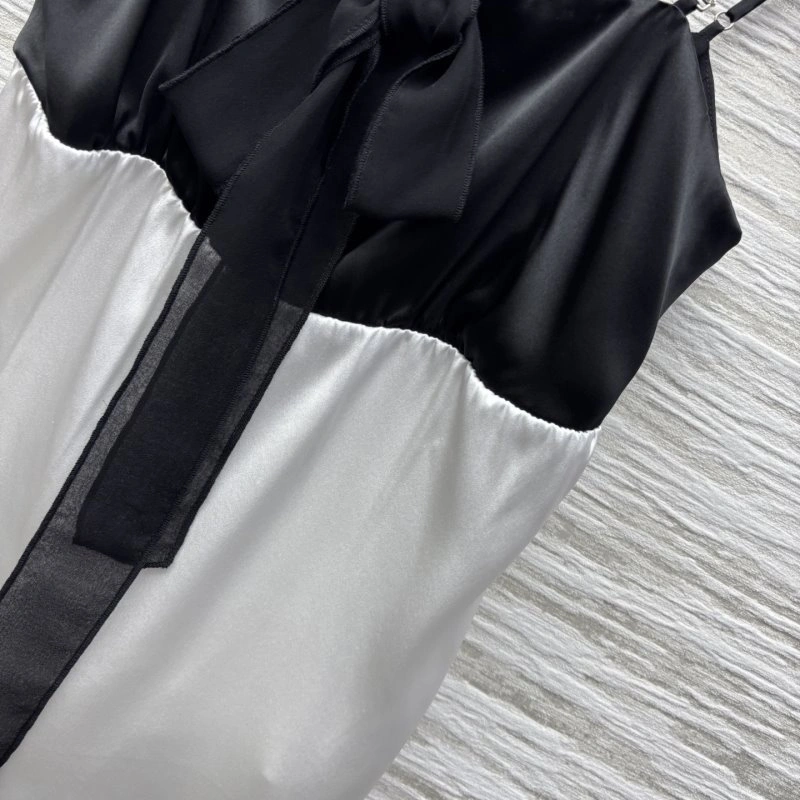 Legit Chanel Vest