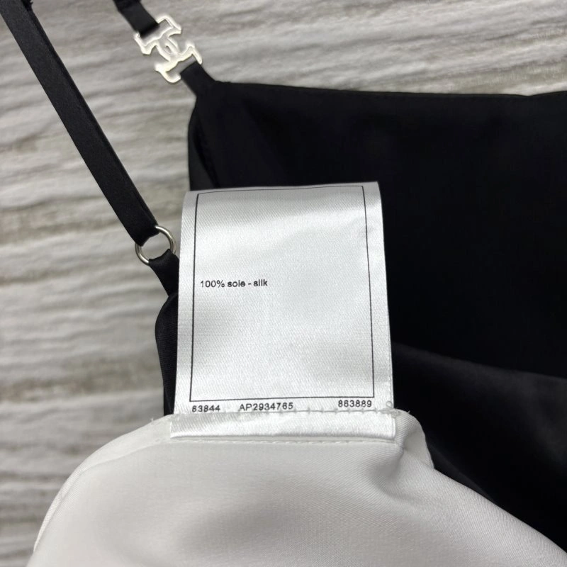 Legit Chanel Vest