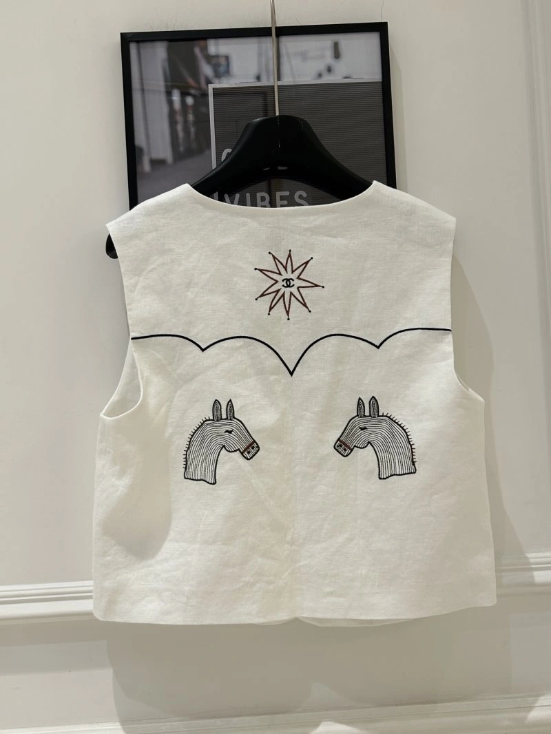 Cut-rate Chanel Vest